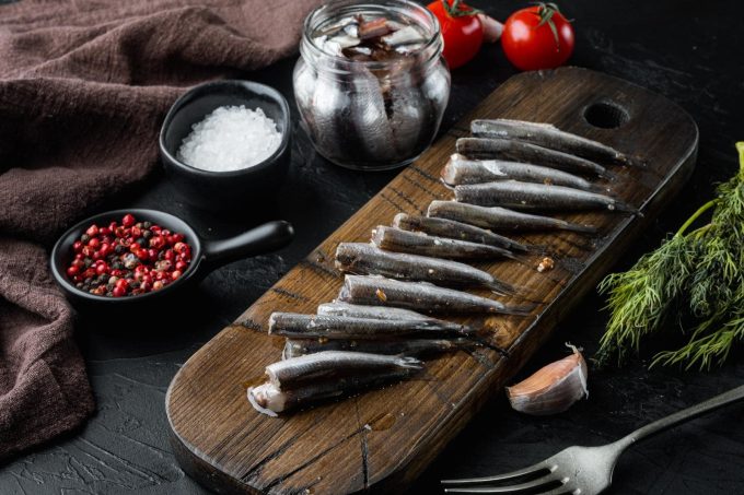 Co to jest anchois? Właściwości anchois, gdzie je kupić, przepisy ...